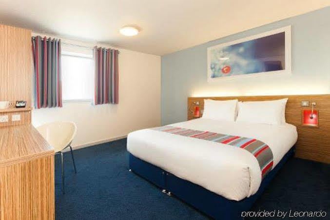 TRAVELODGE EDINBURGH CENTRAL